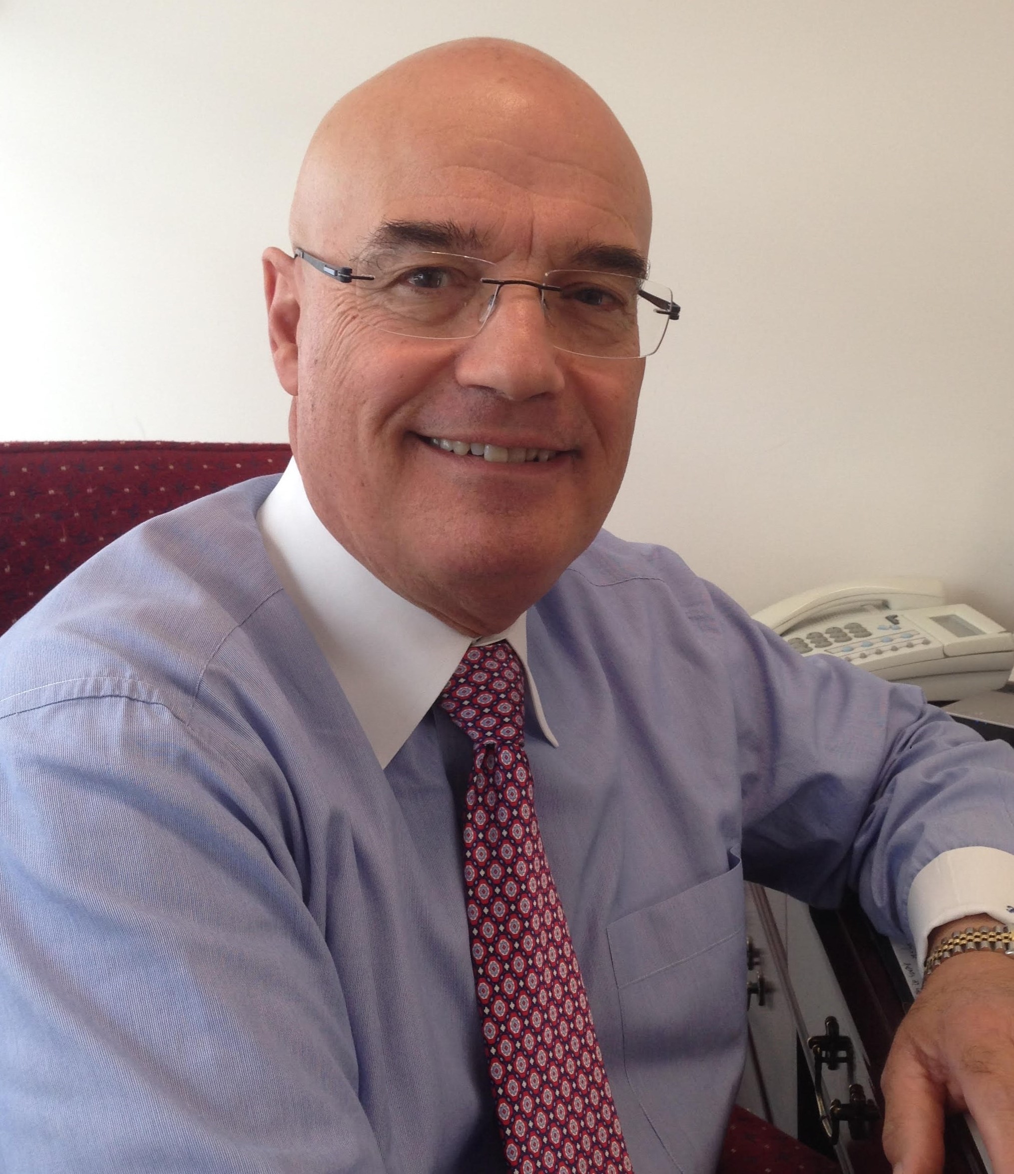 Dr Ross Pagano – Specialist Gynaecologist